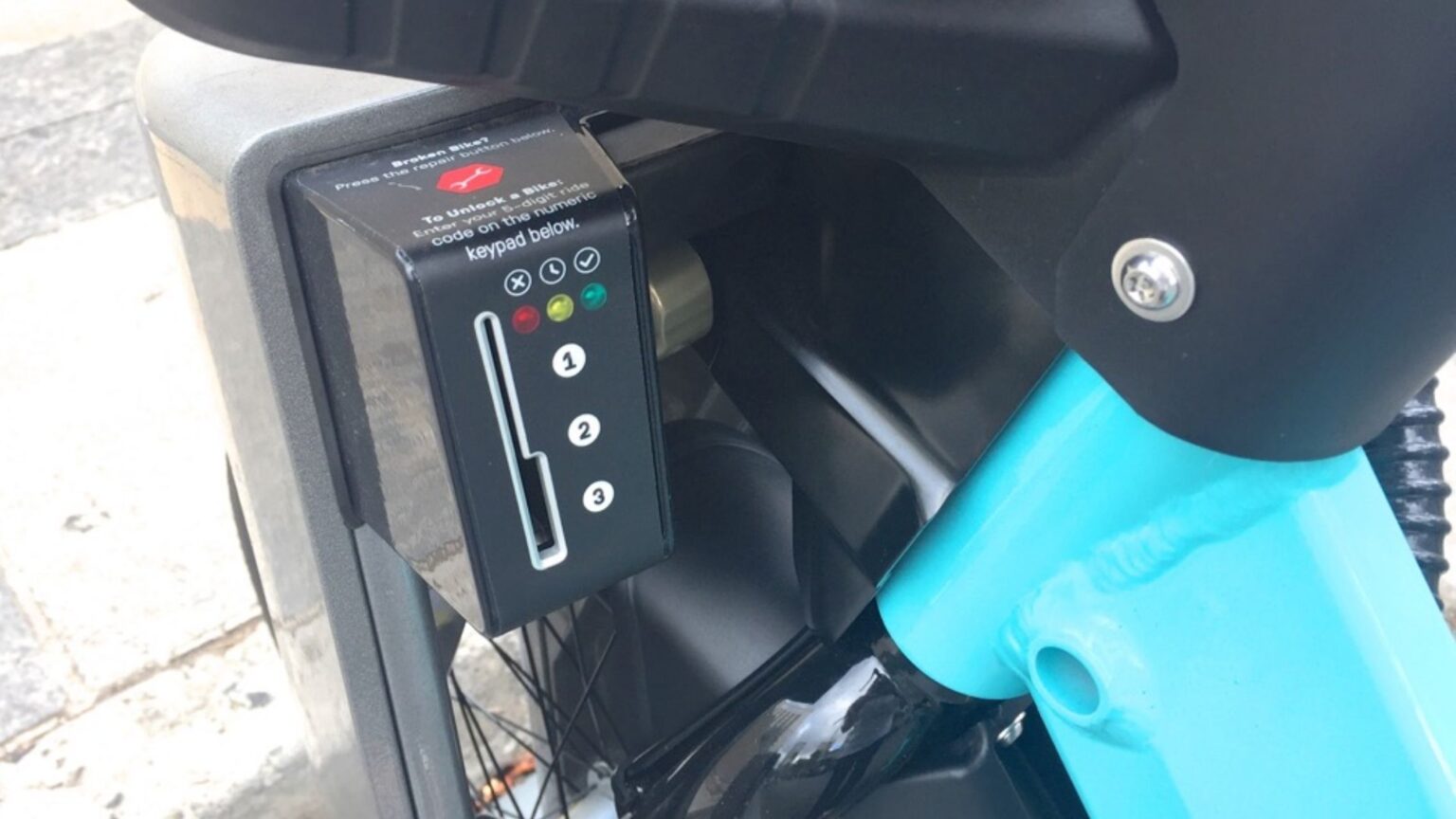 Getting Around Waikiki: Easy and Affordable 'Biki' Bike Rentals